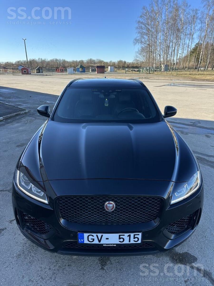 Melns Jaguar F-Pace 2017 Bauska, ar dzinēja tilpumu 2.00 L un nobraukumu 191 tūkst. km par 12000 €, foto 10 vietnē AUTOMOTO.COM.LV