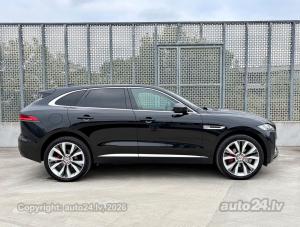 Melns Jaguar F-Pace 2016 Tartu, ar dzinēja tilpumu 3.00 L un nobraukumu 193 tūkst. km par 21000 €, foto 4 vietnē AUTOMOTO.COM.LV