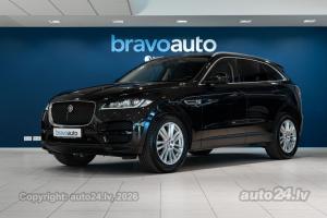 Melns Jaguar F-Pace 2020 Tallina, ar dzinēja tilpumu 2.00 L un nobraukumu 57 tūkst. km par 25900 €, foto  vietnē AUTOMOTO.COM.LV