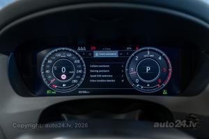 Black Jaguar F-Pace 2020 in Tallinn, with an engine capacity of 2.00 L and mileage of 57 thousand km for 25900 €, photo 10 on AUTOMOTO.COM.LV