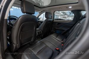 Black Jaguar F-Pace 2020 in Tallinn, with an engine capacity of 2.00 L and mileage of 57 thousand km for 25900 €, photo 17 on AUTOMOTO.COM.LV