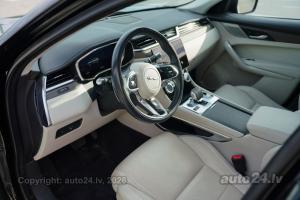 Melns Jaguar F-Pace 2021 Tallina, ar dzinēja tilpumu 2.00 L un nobraukumu 37 tūkst. km par 41000 €, foto 5 vietnē AUTOMOTO.COM.LV