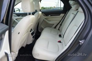 Melns Jaguar F-Pace 2021 Tallina, ar dzinēja tilpumu 2.00 L un nobraukumu 37 tūkst. km par 41000 €, foto 12 vietnē AUTOMOTO.COM.LV