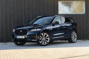 Blue Jaguar F-Pace 2016 in Jelgava, with an engine capacity of 2.00 L and mileage of 168 thousand km for 13900 €, photo  on AUTOMOTO.COM.LV