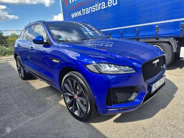 Blue Jaguar F-Pace 2016 in Vilnius, with an engine capacity of 2.99 L and mileage of 149 thousand km for 14900 €, photo 4 on AUTOMOTO.COM.LV