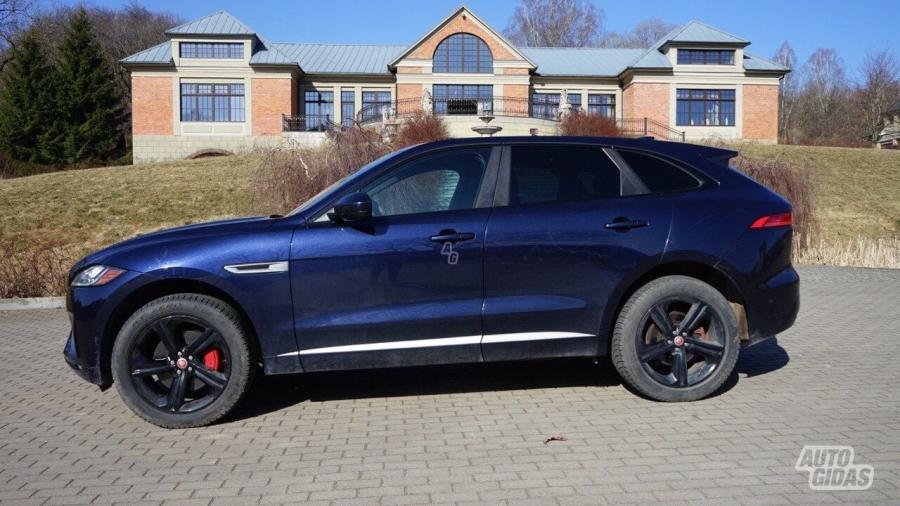 Blue Jaguar F-Pace 2017 in Vilnius, with an engine capacity of 3.00 L and mileage of 197 thousand km for 17900 €, photo 6 on AUTOMOTO.COM.LV