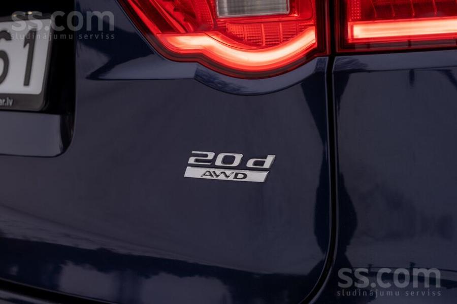 Zils Jaguar F-Pace 2017 Liepāja, ar dzinēja tilpumu 2.00 L un nobraukumu 118 tūkst. km par 16900 €, foto 10 vietnē AUTOMOTO.COM.LV
