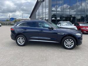 Blue Jaguar F-Pace 2017 in Taurage, with an engine capacity of 2.00 L and mileage of 175 thousand km for 13700 €, photo 5 on AUTOMOTO.COM.LV