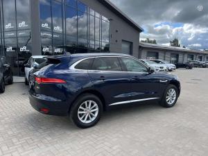 Blue Jaguar F-Pace 2017 in Taurage, with an engine capacity of 2.00 L and mileage of 175 thousand km for 13700 €, photo 7 on AUTOMOTO.COM.LV