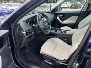 Blue Jaguar F-Pace 2017 in Taurage, with an engine capacity of 2.00 L and mileage of 175 thousand km for 13700 €, photo 14 on AUTOMOTO.COM.LV