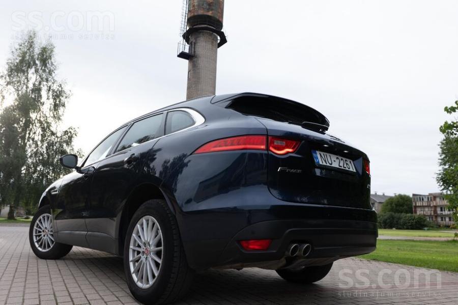 Blue Jaguar F-Pace 2017 in Liepaja, with an engine capacity of 2.00 L and mileage of 127 thousand km for 15500 €, photo 1 on AUTOMOTO.COM.LV