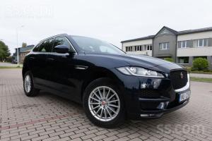 Blue Jaguar F-Pace 2017 in Liepaja, with an engine capacity of 2.00 L and mileage of 127 thousand km for 15500 €, photo 5 on AUTOMOTO.COM.LV