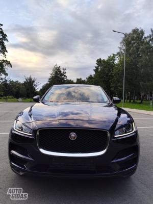 Blue Jaguar F-Pace 2018 in Siauliai, with an engine capacity of 2.00 L and mileage of 140 thousand km for 13000 €, photo 3 on AUTOMOTO.COM.LV