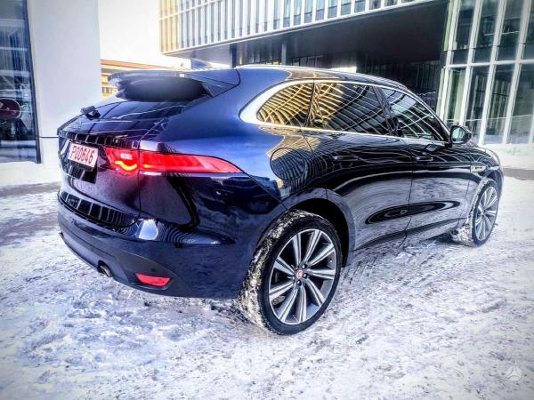 Zils Jaguar F-Pace 2019 Viļņa, ar dzinēja tilpumu 2.00 L un nobraukumu 132 tūkst. km par 19360 €, foto 5 vietnē AUTOMOTO.COM.LV
