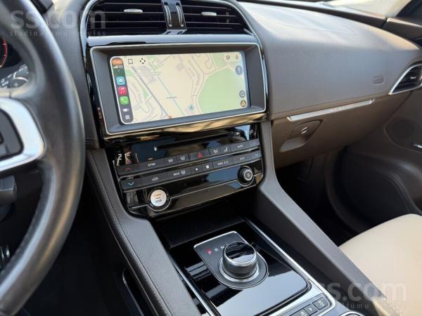 Blue Jaguar F-Pace 2019 in Riga, with an engine capacity of 2.00 L and mileage of 57 thousand km for 21500 €, photo 9 on AUTOMOTO.COM.LV