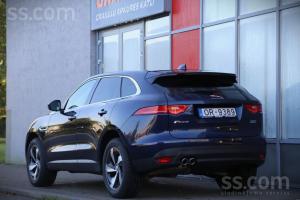 Zils Jaguar F-Pace 2019 Rīga, ar dzinēja tilpumu 2.00 L un nobraukumu 60 tūkst. km par 18995 €, foto 6 vietnē AUTOMOTO.COM.LV