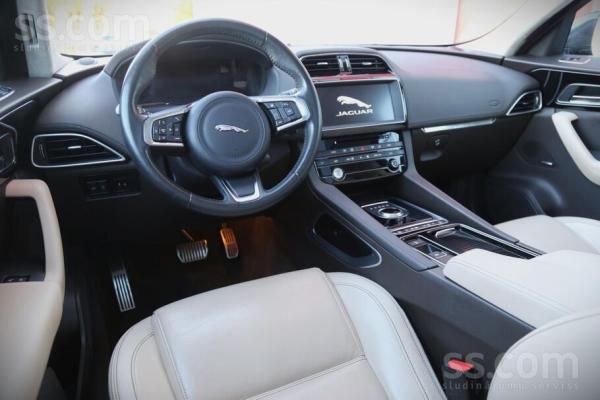 Jaguar F-Pace 2019 Rīga vietnē Zils Jaguar F-Pace 2019 Rīga, ar dzinēja tilpumu 2.00 L un nobraukumu 60 tūkst. km par 18995 €, foto 11 vietnē AUTOMOTO.COM.LV