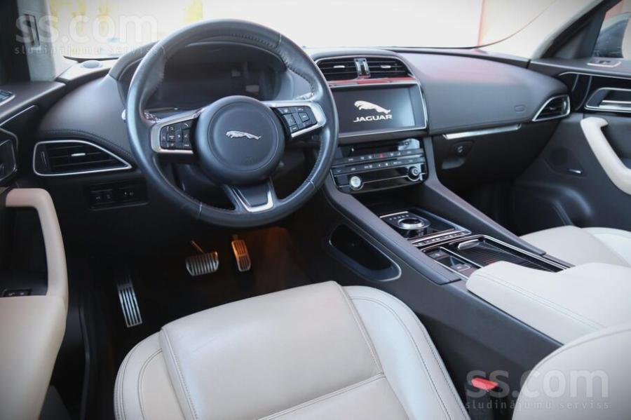 Zils Jaguar F-Pace 2019 Rīga, ar dzinēja tilpumu 2.00 L un nobraukumu 60 tūkst. km par 18995 €, foto 11 vietnē AUTOMOTO.COM.LV