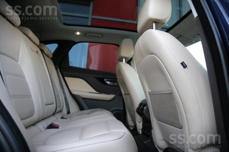 Zils Jaguar F-Pace 2019 Rīga, ar dzinēja tilpumu 2.00 L un nobraukumu 60 tūkst. km par 18995 €, foto 19 vietnē AUTOMOTO.COM.LV