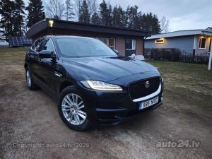Blue Jaguar F-Pace 2020 in Tallinn, with an engine capacity of 2.00 L and mileage of 54 thousand km for 27500 €, photo 4 on AUTOMOTO.COM.LV