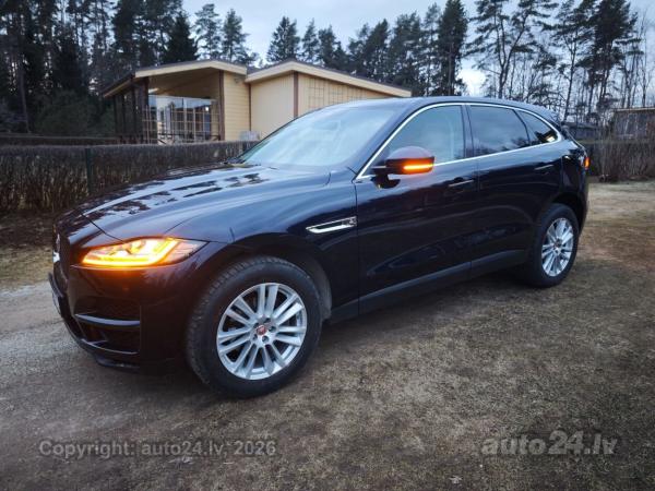 Blue Jaguar F-Pace 2020 in Tallinn, with an engine capacity of 2.00 L and mileage of 54 thousand km for 27500 €, photo 4 on AUTOMOTO.COM.LV