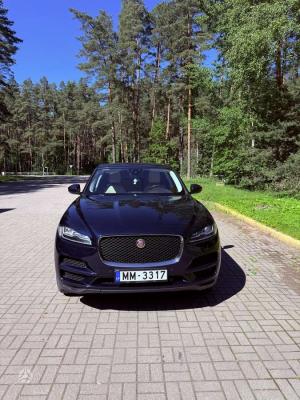 Zils Jaguar F-Pace 2020 Rīga, ar dzinēja tilpumu 2.00 L un nobraukumu 110 tūkst. km par 23000 €, foto 3 vietnē AUTOMOTO.COM.LV