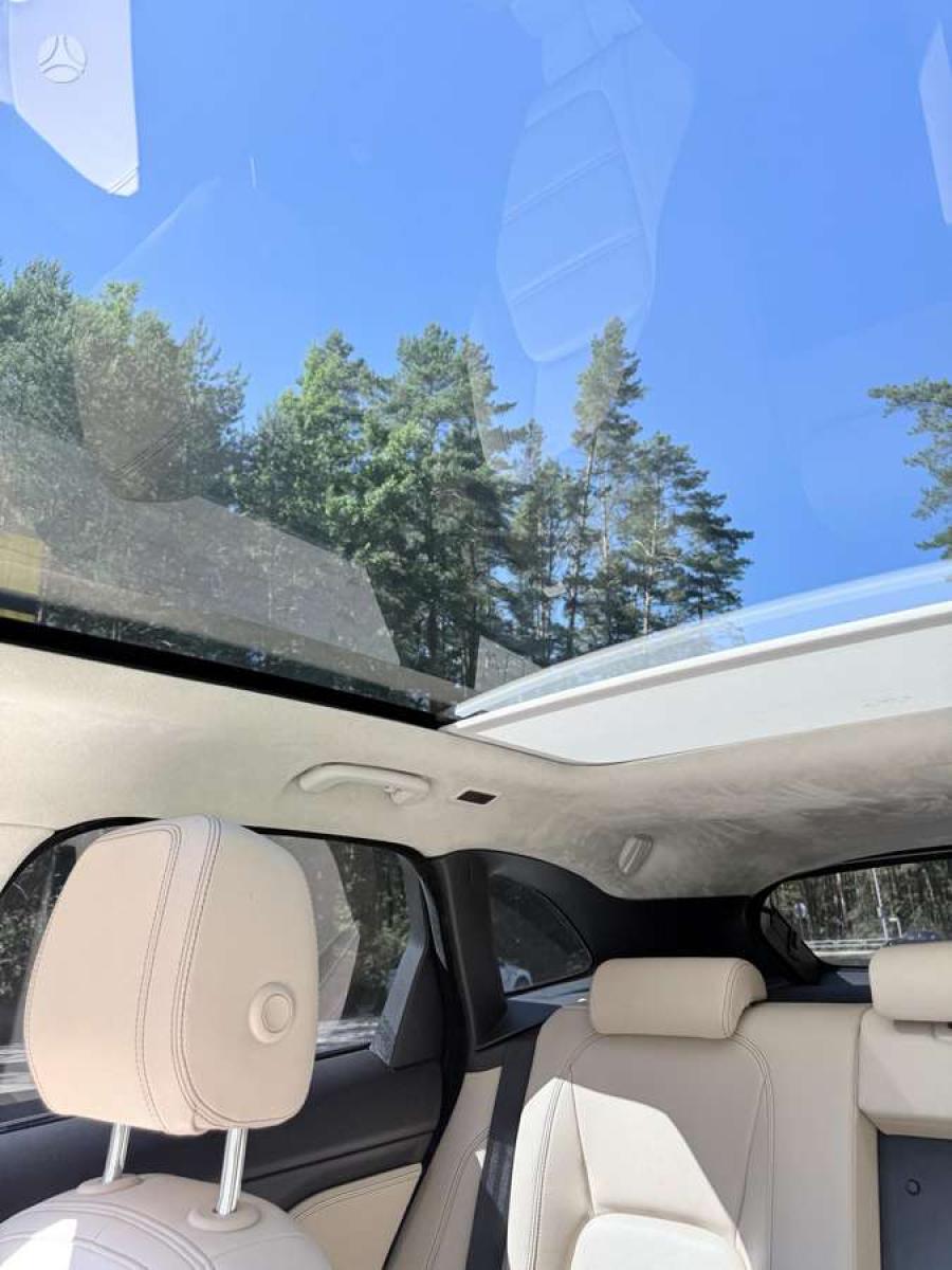 Zils Jaguar F-Pace 2020 Rīga, ar dzinēja tilpumu 2.00 L un nobraukumu 110 tūkst. km par 23000 €, foto 28 vietnē AUTOMOTO.COM.LV