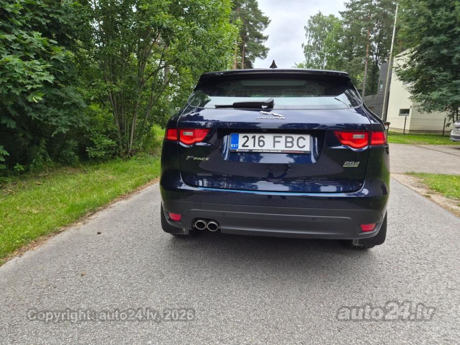 Zils Jaguar F-Pace 2020 Tallina, ar dzinēja tilpumu 2.00 L un nobraukumu 82 tūkst. km par 19750 €, foto 6 vietnē AUTOMOTO.COM.LV