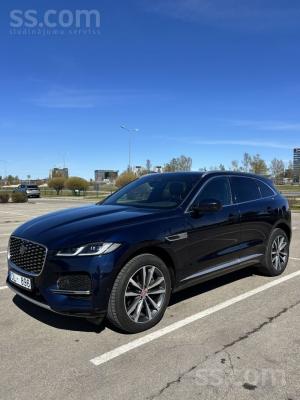 Zils Jaguar F-Pace 2021 Rīga, ar dzinēja tilpumu 2.00 L un nobraukumu 83 tūkst. km par 27500 €, foto  vietnē AUTOMOTO.COM.LV