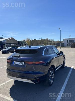 Zils Jaguar F-Pace 2021 Rīga, ar dzinēja tilpumu 2.00 L un nobraukumu 83 tūkst. km par 27500 €, foto 6 vietnē AUTOMOTO.COM.LV