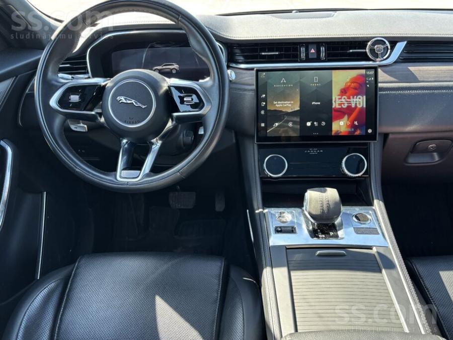 Zils Jaguar F-Pace 2021 Rīga, ar dzinēja tilpumu 2.00 L un nobraukumu 83 tūkst. km par 27500 €, foto 8 vietnē AUTOMOTO.COM.LV