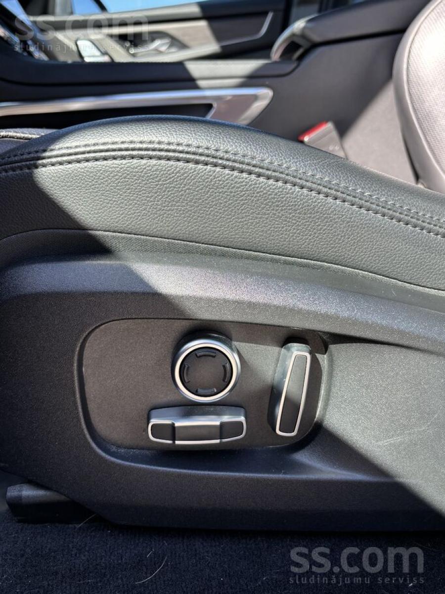 Zils Jaguar F-Pace 2021 Rīga, ar dzinēja tilpumu 2.00 L un nobraukumu 83 tūkst. km par 27500 €, foto 10 vietnē AUTOMOTO.COM.LV