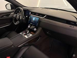 Blue Jaguar F-Pace 2021 in Marijampole, with an engine capacity of 2.00 L and mileage of 223 thousand km for 23999 €, photo 13 on AUTOMOTO.COM.LV