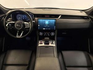 Blue Jaguar F-Pace 2021 in Marijampole, with an engine capacity of 2.00 L and mileage of 223 thousand km for 23999 €, photo 23 on AUTOMOTO.COM.LV