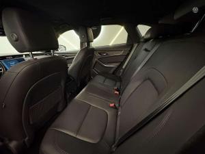 Blue Jaguar F-Pace 2021 in Marijampole, with an engine capacity of 2.00 L and mileage of 223 thousand km for 23999 €, photo 25 on AUTOMOTO.COM.LV