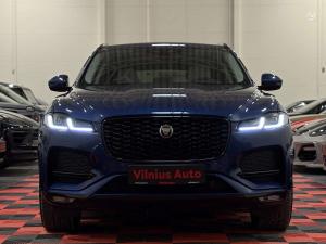 Blue Jaguar F-Pace 2022 in Vilnius, with an engine capacity of 2.00 L and mileage of 70 thousand km for 36990 €, photo 2 on AUTOMOTO.COM.LV