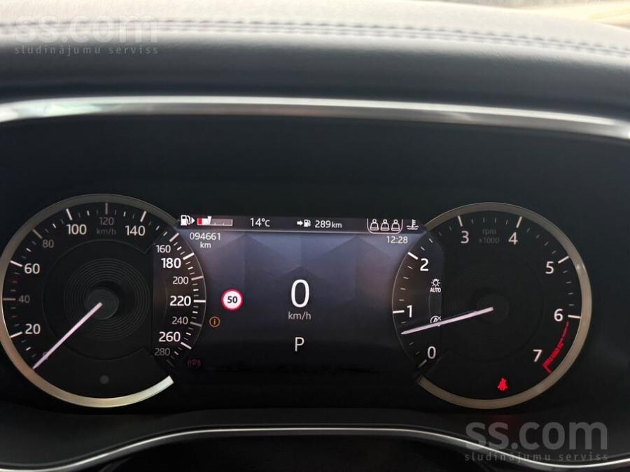 Zils Jaguar F-Pace 2022 Rīga, ar dzinēja tilpumu 2.00 L un nobraukumu 95 tūkst. km par 28900 €, foto 13 vietnē AUTOMOTO.COM.LV