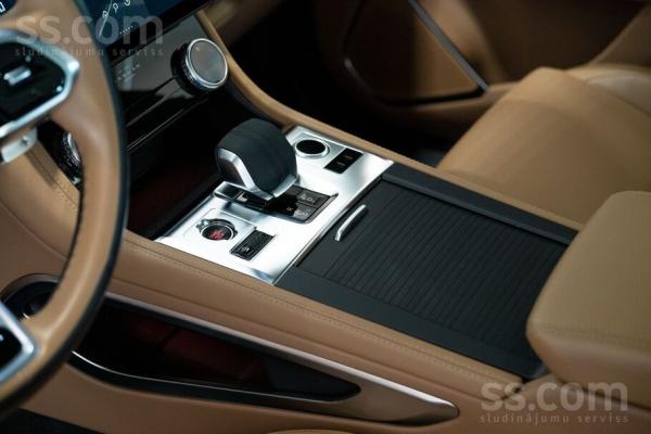 Zils Jaguar F-Pace 2022 Rīga, ar dzinēja tilpumu 2.00 L un nobraukumu 69 tūkst. km par 27990 €, foto 11 vietnē AUTOMOTO.COM.LV