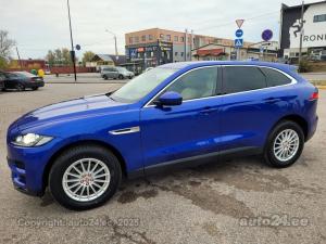 Zils Jaguar F-Pace 2018 Tartu, ar dzinēja tilpumu 2.00 L un nobraukumu 171 tūkst. km par 18990 €, foto 2 vietnē AUTOMOTO.COM.LV
