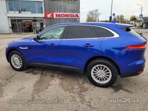 Zils Jaguar F-Pace 2018 Tartu, ar dzinēja tilpumu 2.00 L un nobraukumu 171 tūkst. km par 18990 €, foto 3 vietnē AUTOMOTO.COM.LV