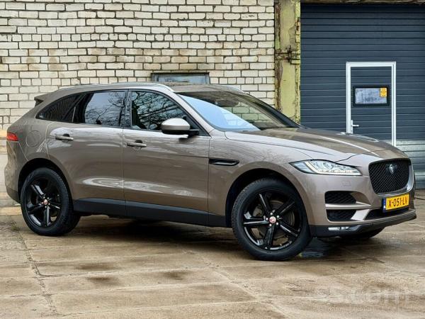 Brūns Jaguar F-Pace 2017 Jelgava, ar dzinēja tilpumu 3.00 L un nobraukumu 167 tūkst. km par 21900 €, foto 8 vietnē AUTOMOTO.COM.LV