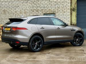 Brown Jaguar F-Pace 2017 in Jelgava, with an engine capacity of 3.00 L and mileage of 167 thousand km for 21900 €, photo 9 on AUTOMOTO.COM.LV