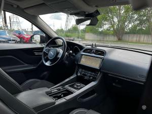 Brown Jaguar F-Pace 2019 in Siauliai, with an engine capacity of 2.00 L and mileage of 194 thousand km for 16800 €, photo 12 on AUTOMOTO.COM.LV