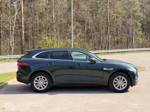 Jaguar F-Pace 2016 in Vilnius, with an engine capacity of 2.00 L and mileage of 193 thousand km for 8450 €, photo 6 on AUTOMOTO.COM.LV