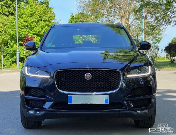 Jaguar F-Pace 2016 Tauragė, ar dzinēja tilpumu 2.00 L un nobraukumu 115 tūkst. km par 10600 €, foto 4 vietnē AUTOMOTO.COM.LV