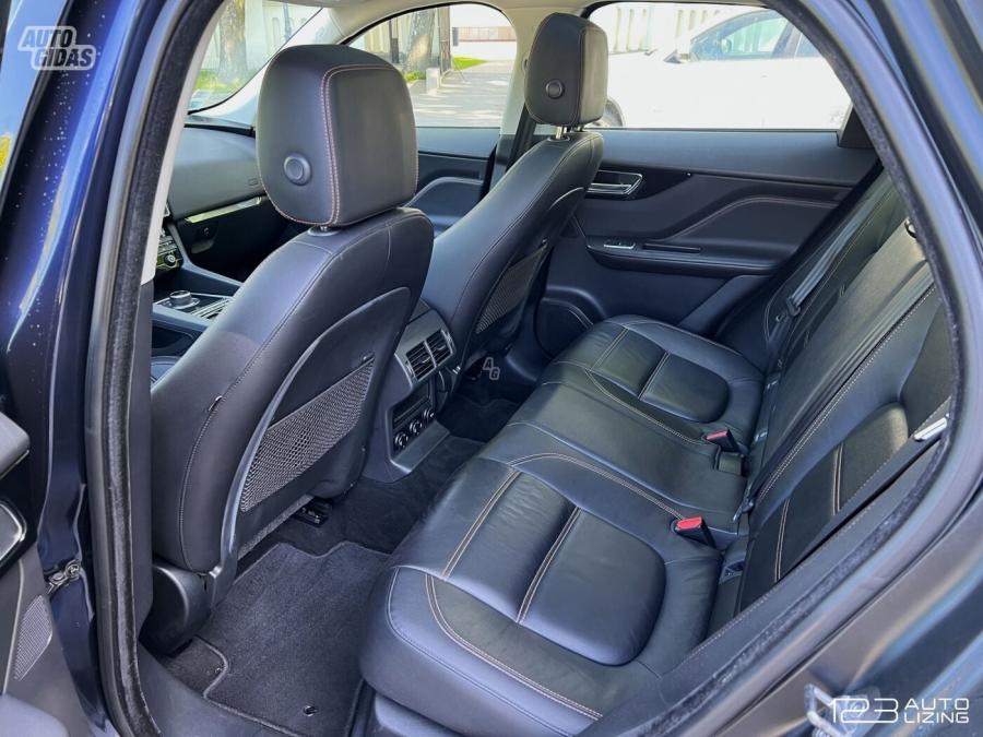 Jaguar F-Pace 2016 Tauragė, ar dzinēja tilpumu 2.00 L un nobraukumu 115 tūkst. km par 10600 €, foto 14 vietnē AUTOMOTO.COM.LV