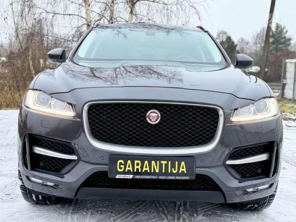 Jaguar F-Pace 2017 in Siauliai, with an engine capacity of 2.00 L and mileage of 137 thousand km for 16750 €, photo 5 on AUTOMOTO.COM.LV