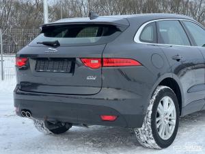 Jaguar F-Pace 2017 in Taurage, with an engine capacity of 2.00 L and mileage of 112 thousand km for 13200 €, photo 7 on AUTOMOTO.COM.LV
