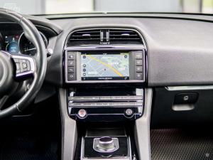 Jaguar F-Pace 2017 Marijampole, ar dzinēja tilpumu 2.00 L un nobraukumu 183 tūkst. km par 13650 €, foto 17 vietnē AUTOMOTO.COM.LV