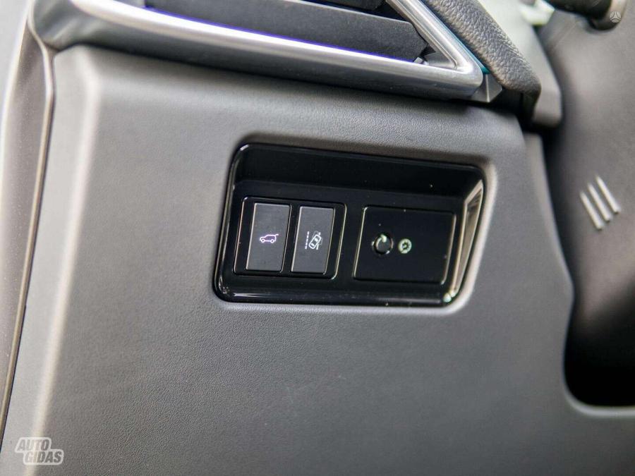 Jaguar F-Pace 2017 Marijampole, ar dzinēja tilpumu 2.00 L un nobraukumu 183 tūkst. km par 13650 €, foto 26 vietnē AUTOMOTO.COM.LV